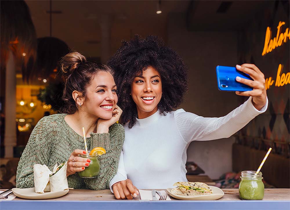 Broadway Commons | Premier Shopping in Hicksville, NY